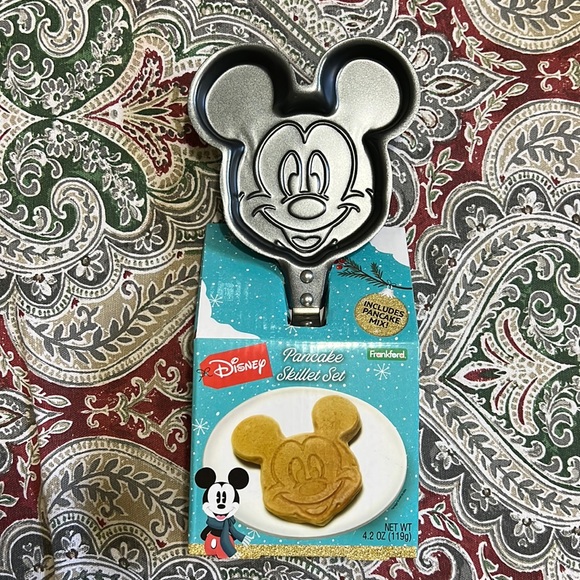 Disney | Kitchen | Nwt Mickey Mouse Pancake Maker | Poshmark